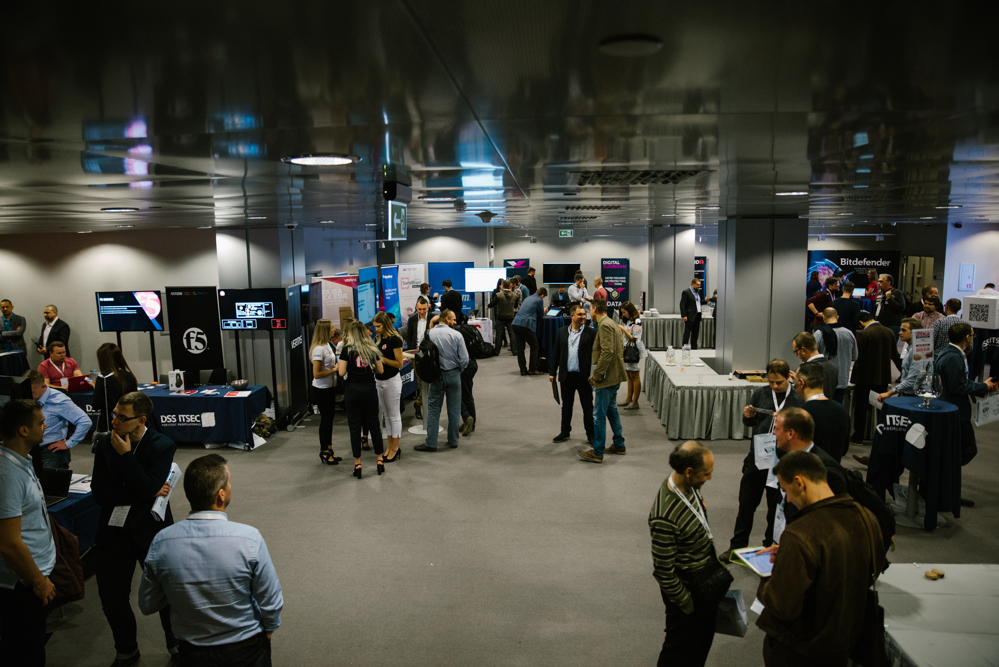 Dss Itsec Conference 2017 Wearedots